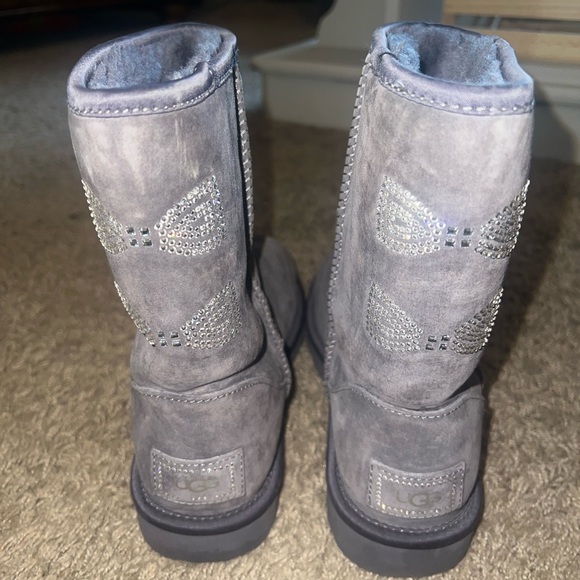 UGG | Shoes | Grey Ugg Boots Womans 85 Super Cute Rhinestone Design On The Back | Poshmark